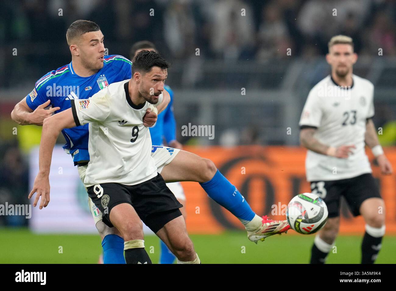 Alessandro Buongiorno (Italy, #4) against Tim Kleindienst (Germany, #9 ...