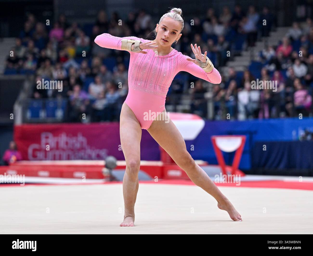 Liverpool, England, UK. 23rd Mar, 2025. STONE Frances competes in the ...