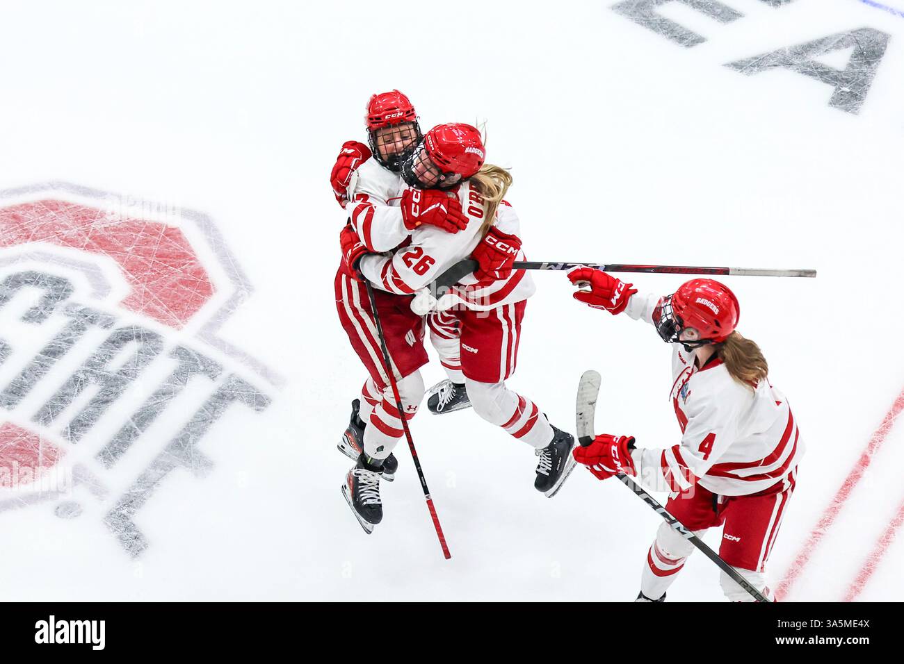 March 23rd, 2025: Wisconsin Badgers Forward Kirsten Simms (27 ...