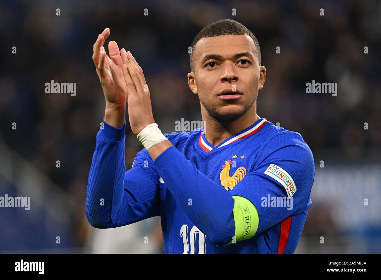 Paris, France. 23rd Mar, 2025. soccer - The French national team ...