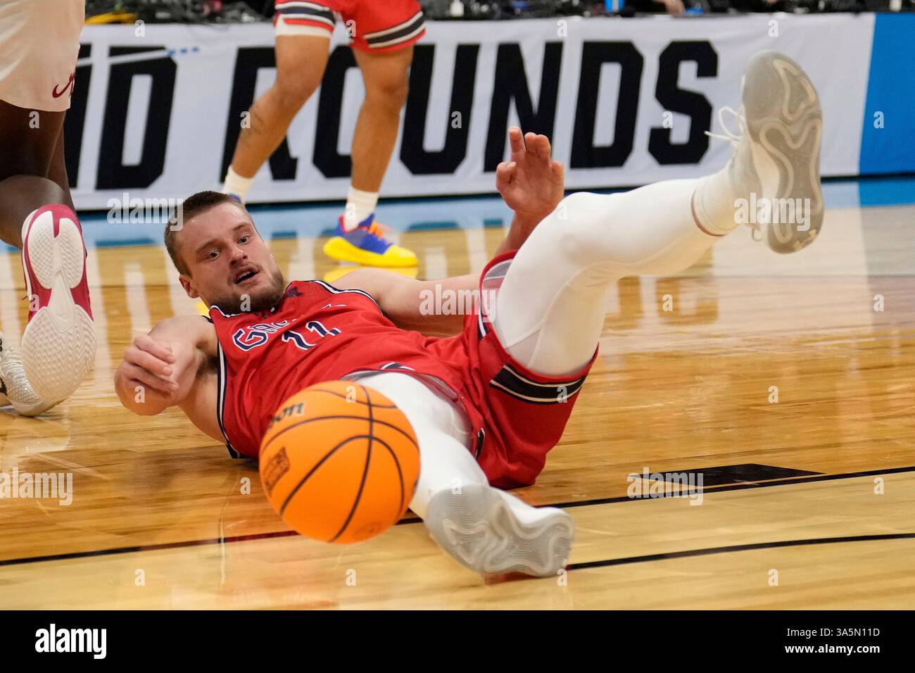 Saint Mary's center Mitchell Saxen (11) loses the ball in the second ...