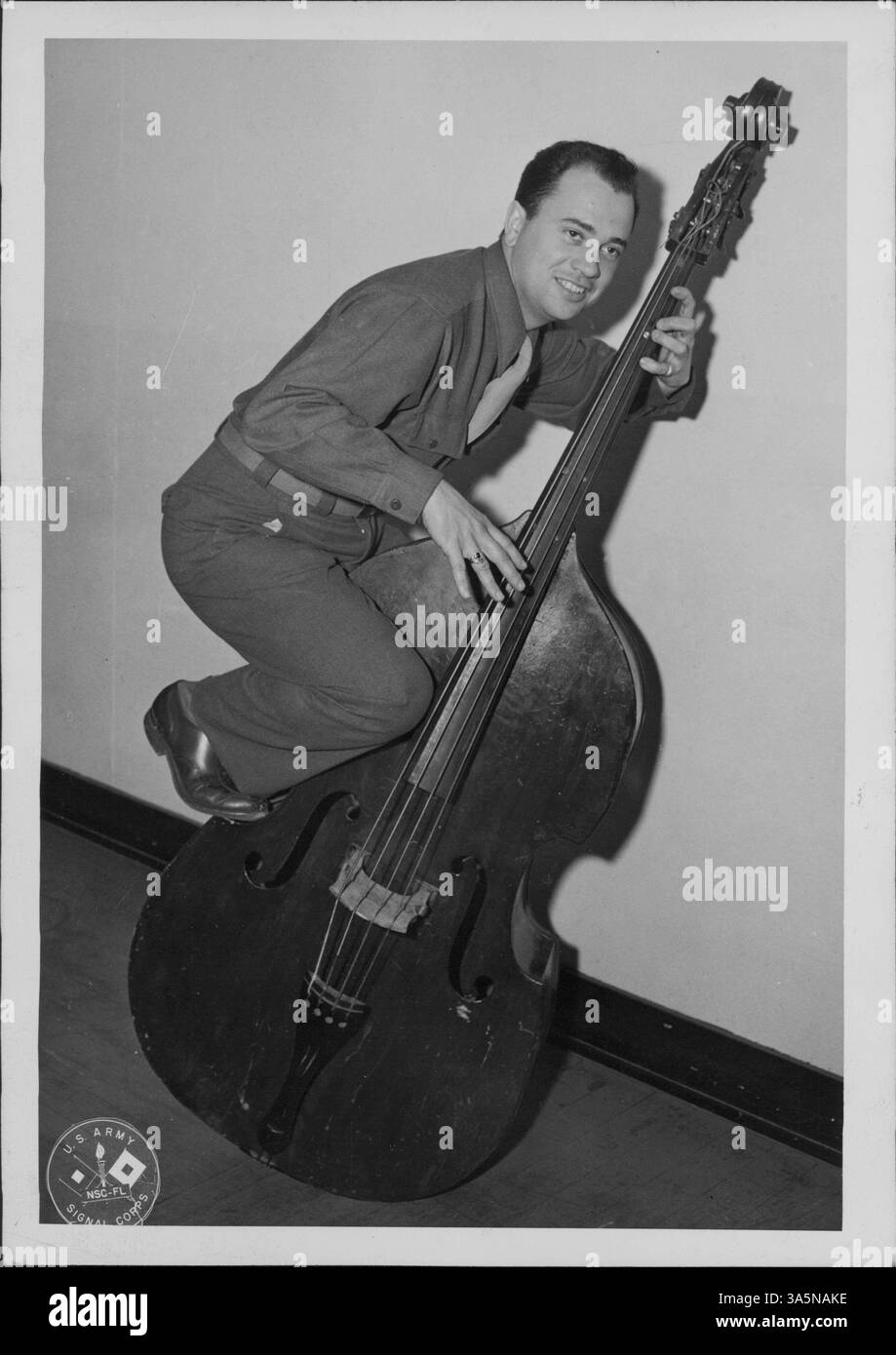 Popular gi band hi-res stock photography and images - Alamy