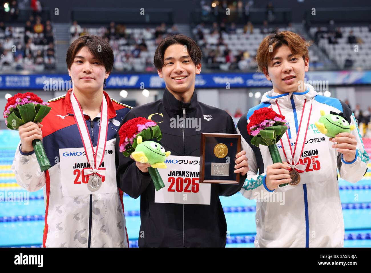 Tokyo Aquatics Centre, Tokyo, Japan. 21st Mar, 2025. (L-R) Tomoyuki ...