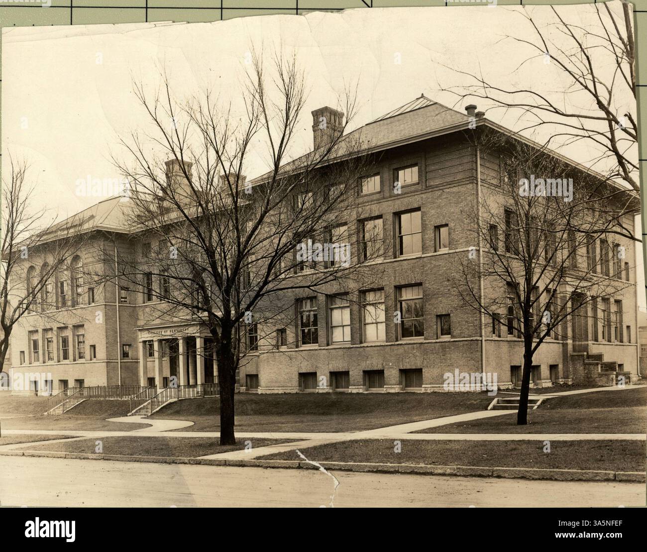 Image of the newly completed College of Dentistry building at the ...