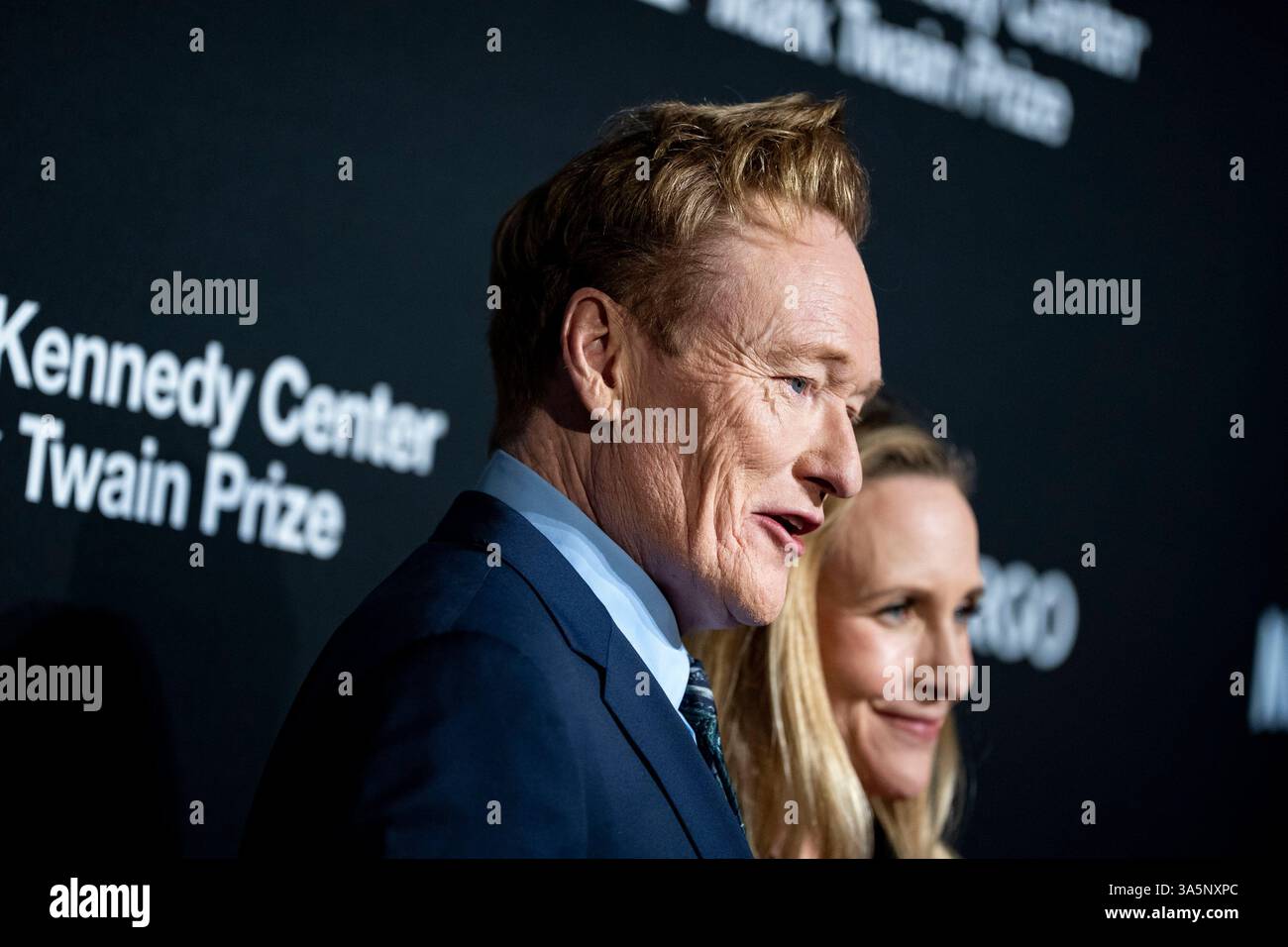 Washington, United States. 23rd Mar, 2025. Conan O'Brien and Liza Powel ...