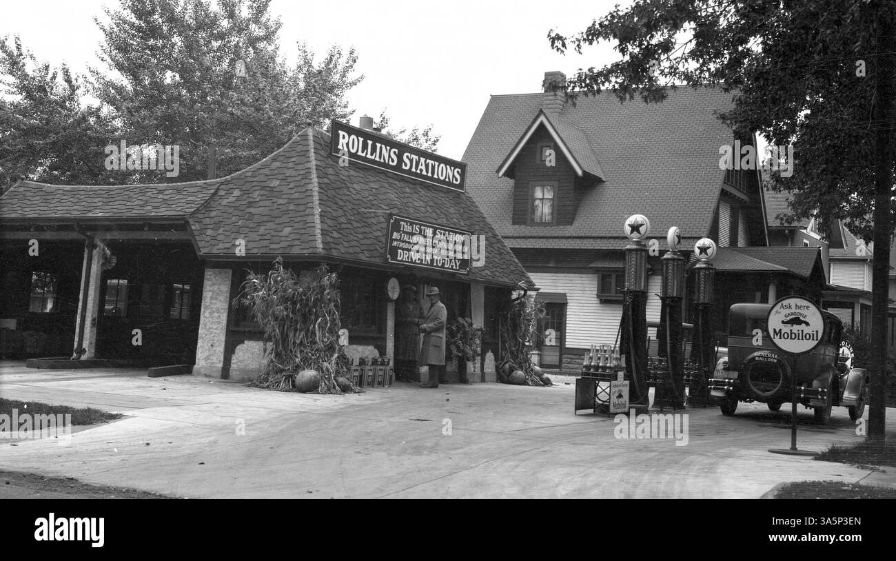 Rollins service stations hi-res stock photography and images - Alamy