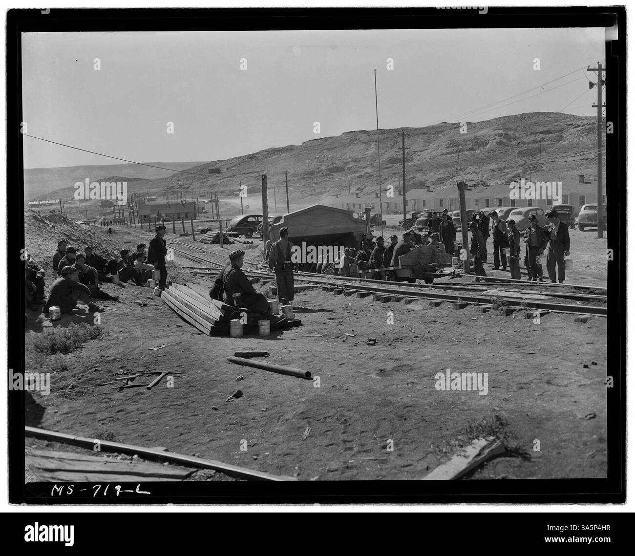 Miners at Union Pacific Coal Company's Reliance Mine change shifts ...