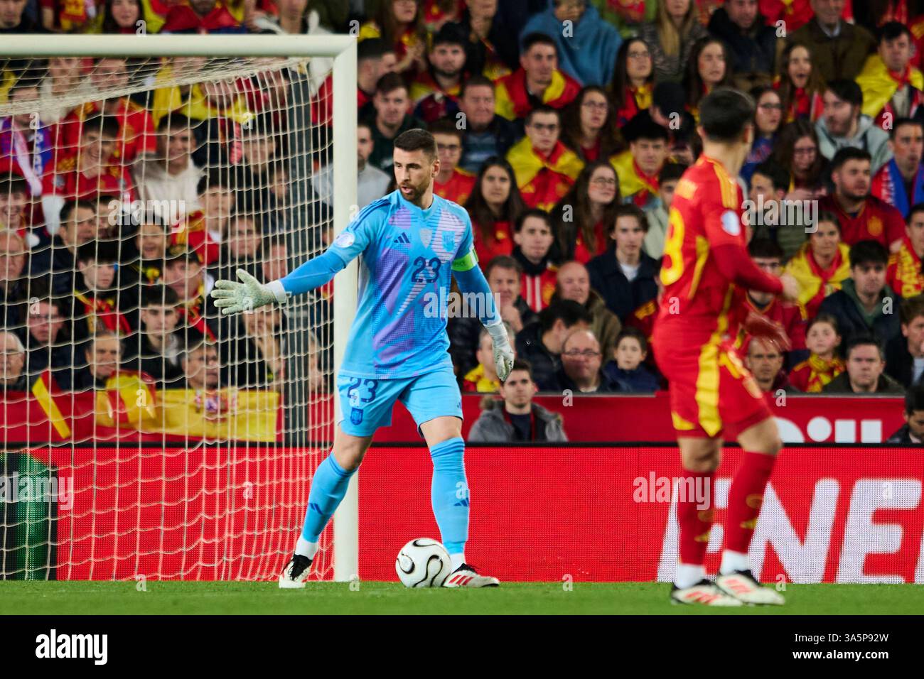 Unai simon nations league hi-res stock photography and images - Alamy