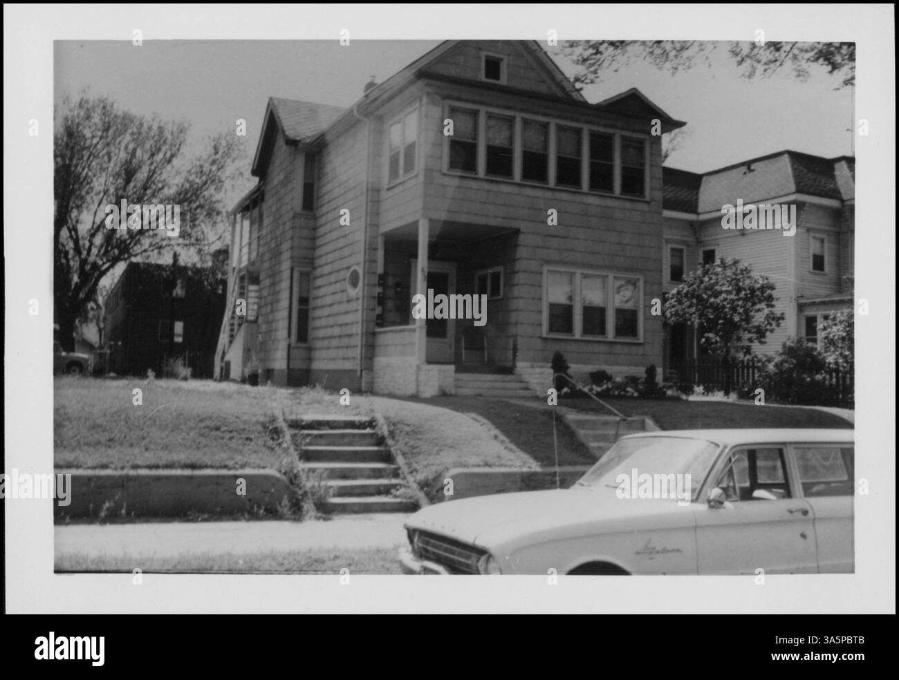 The house located on 9th Street Southeast is part of the historical ...