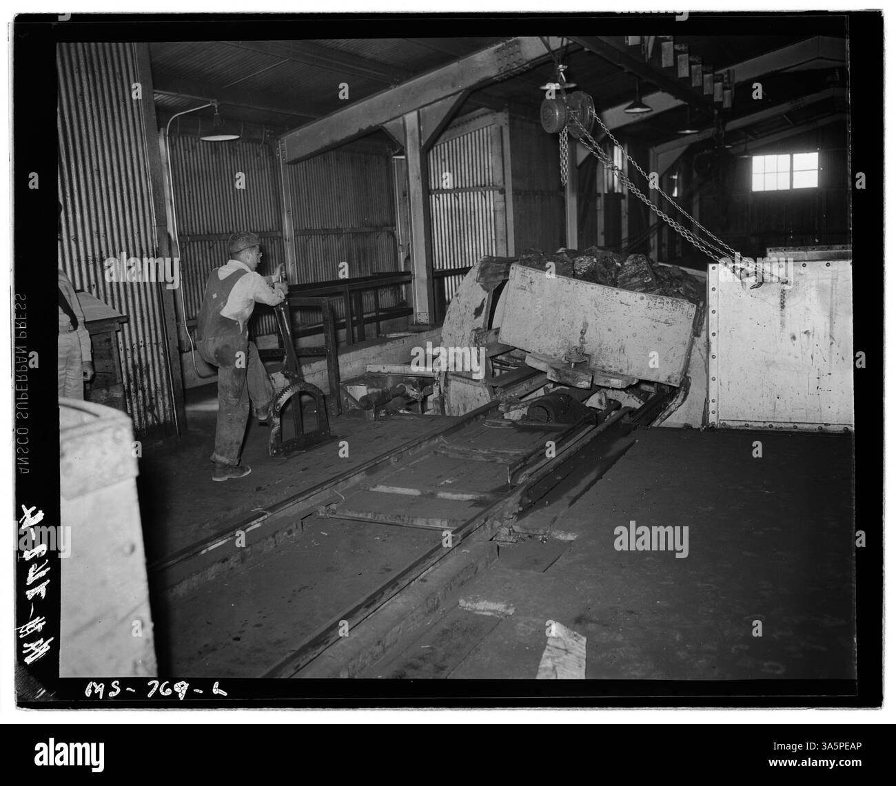 Rotary coal car unloader hi-res stock photography and images - Alamy