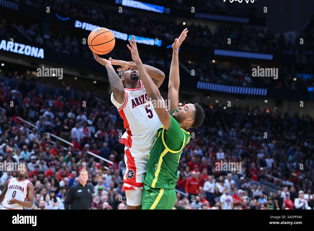 Cleveland, Ohio, USA. March 23, 2025: Arizona Wildcats guard KJ Lewis ...