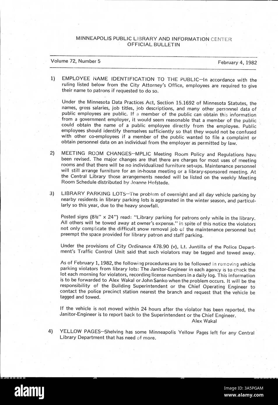 The 1982 official weekly bulletin for employees of the Minneapolis Public Library, offering ...