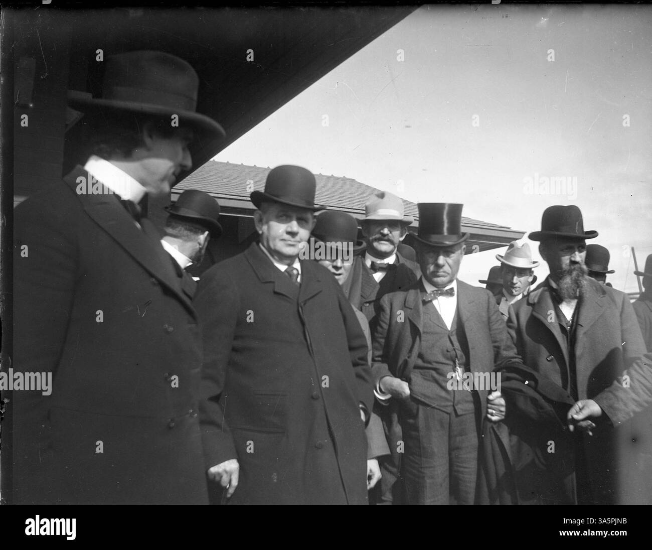Senators Mark Hanna and James Frye are pictured during the campaign to reelect William McKinley ...