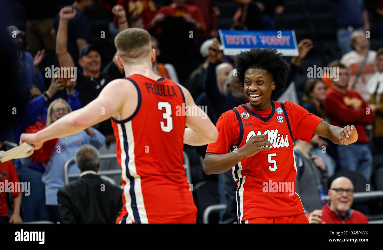 Mississippi guard Sean Pedulla (3) reacts with guard Jaylen Murray (5 ...