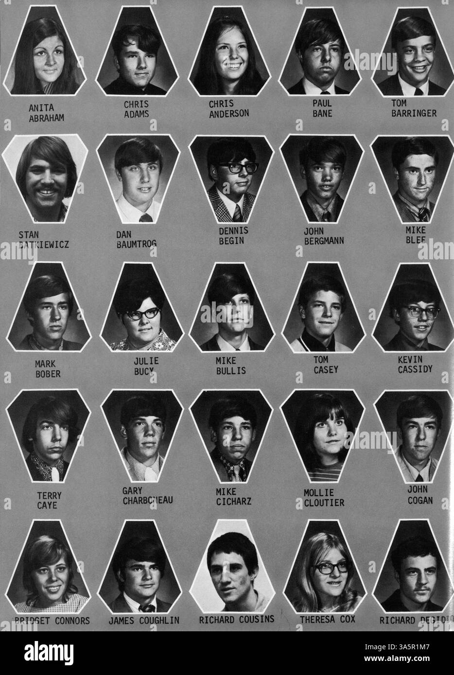 The 1972 Delta yearbook from De La Salle documents student and faculty activities during the ...