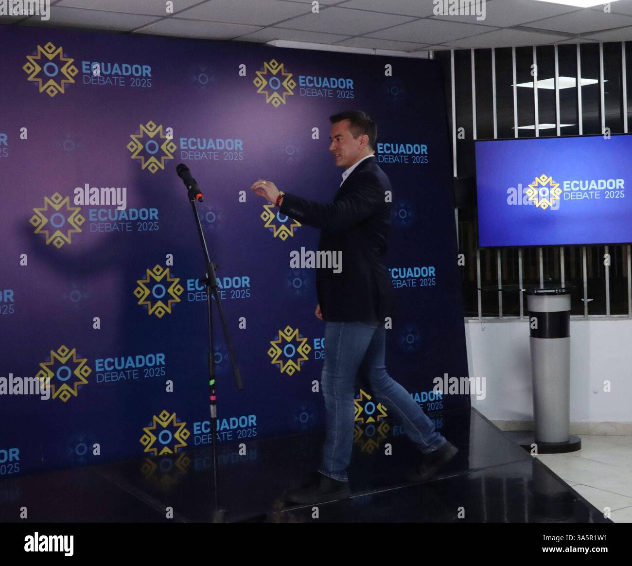 DEBATE PRESIDENTIAL 2025 GONZALEZ NOBOA Quito, Sunday, March 23, 2025 ...