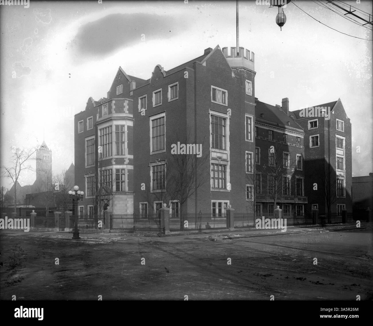 The Minneapolis Club, with the faint outline of City Hall visible in ...