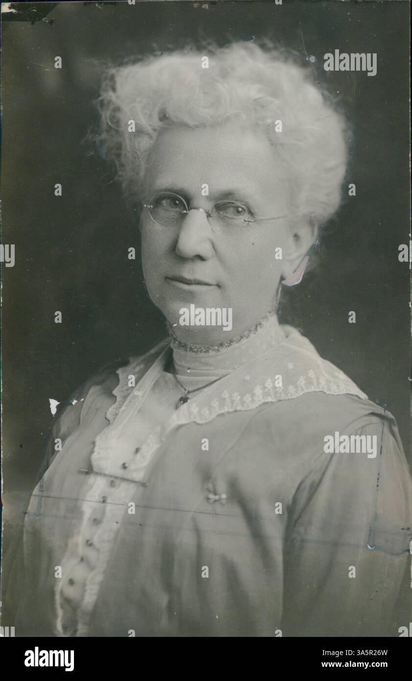 Rosetta hendrix hi-res stock photography and images - Alamy