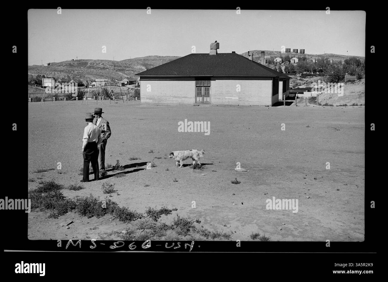 A photograph of a mining community, illustrating the living and working ...
