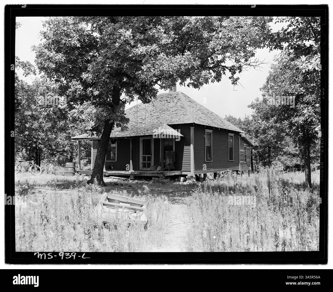 Small town industry Cut Out Stock Images & Pictures - Alamy