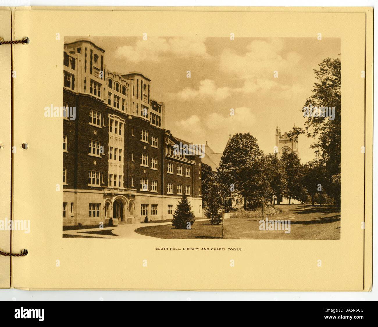 The 1924 Carleton College viewbook introduces prospective students to ...