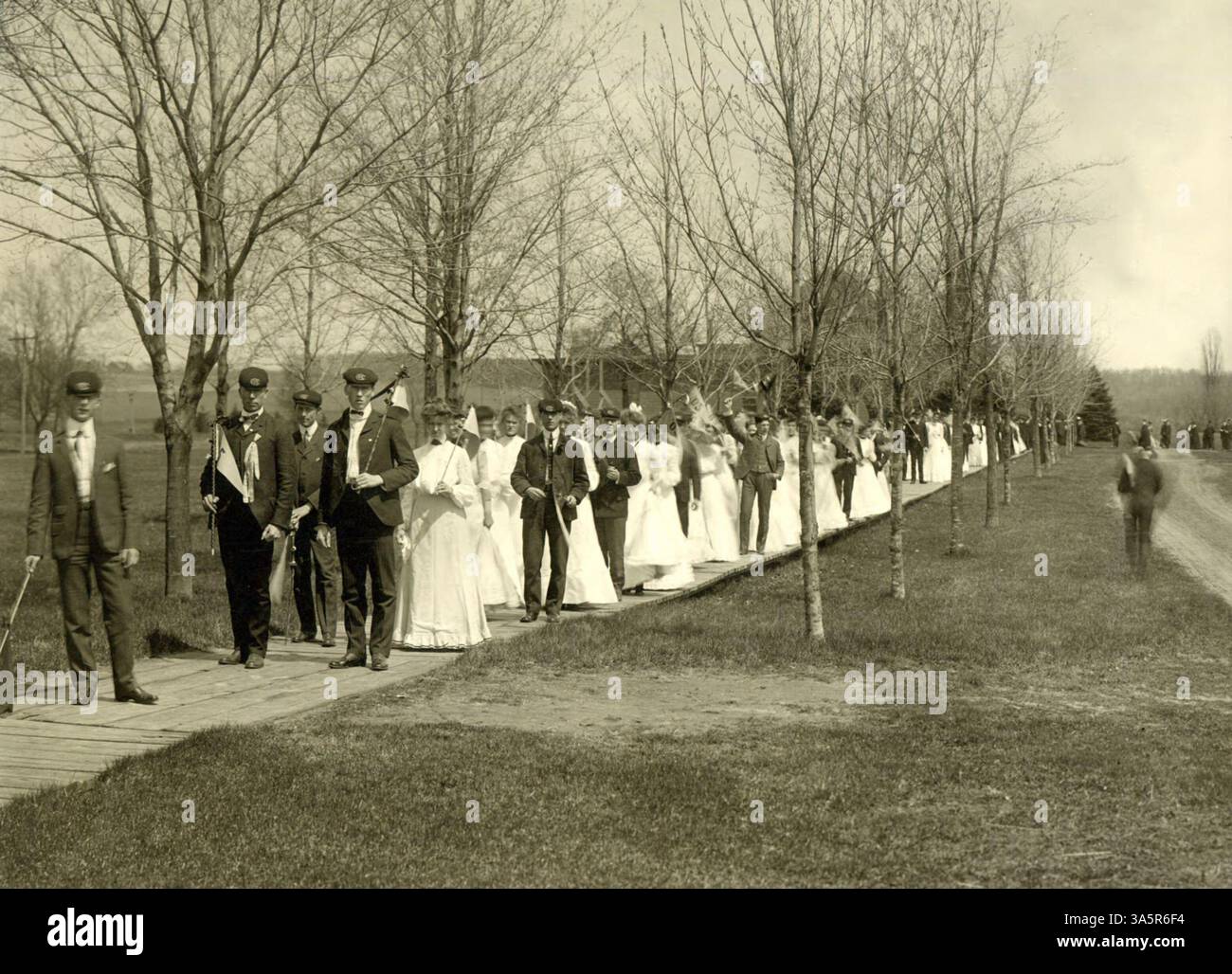 Passing goodsell observatory hi-res stock photography and images - Alamy