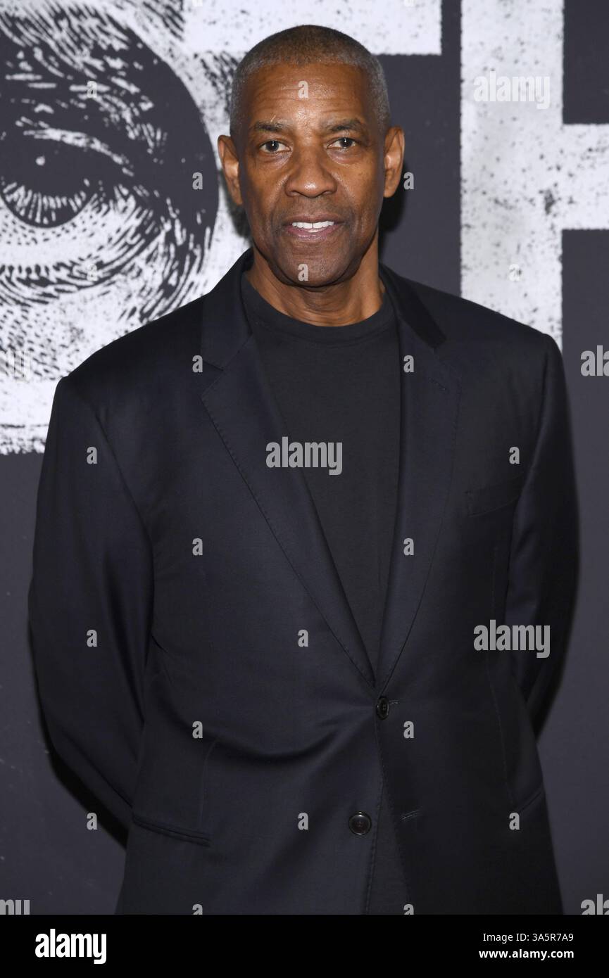 Denzel Washington attends 'Othello' on Broadway post-show red carpet at ...