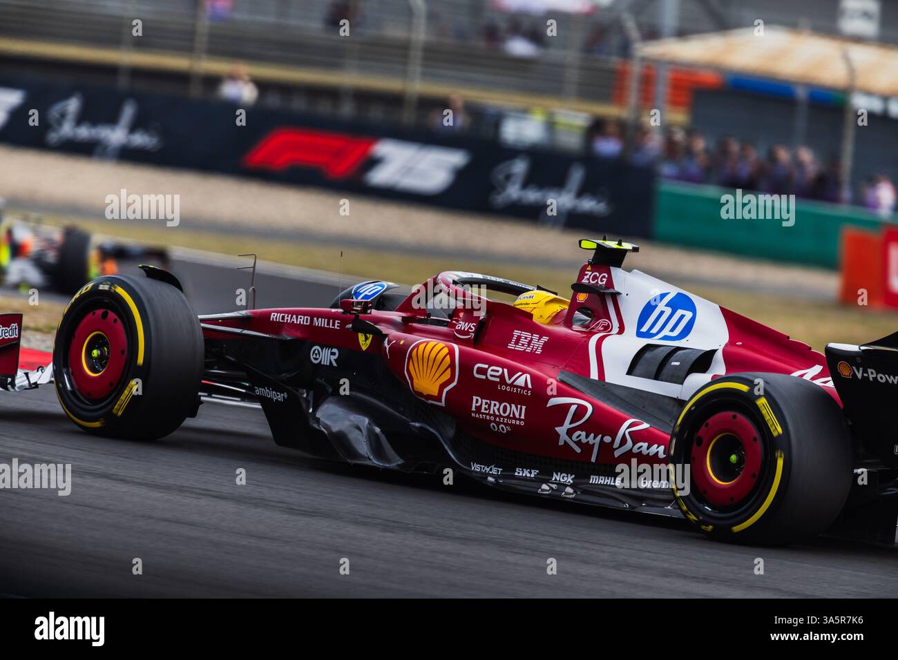 Lewis hamilton ferrari china hi-res stock photography and images - Alamy