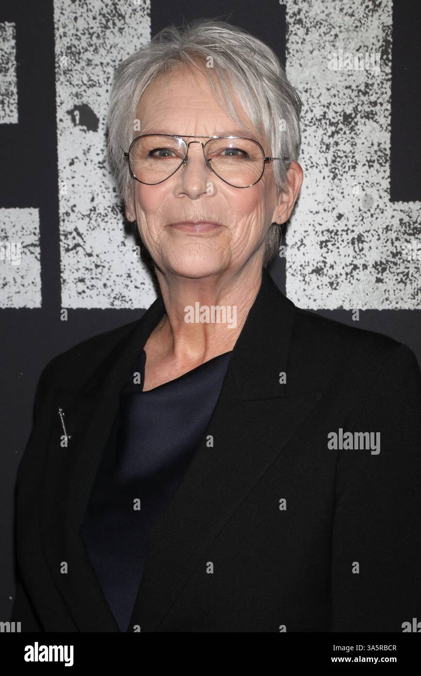 New York, New York, USA. 23 March 2025. Jamie Lee Curtis attends the ...