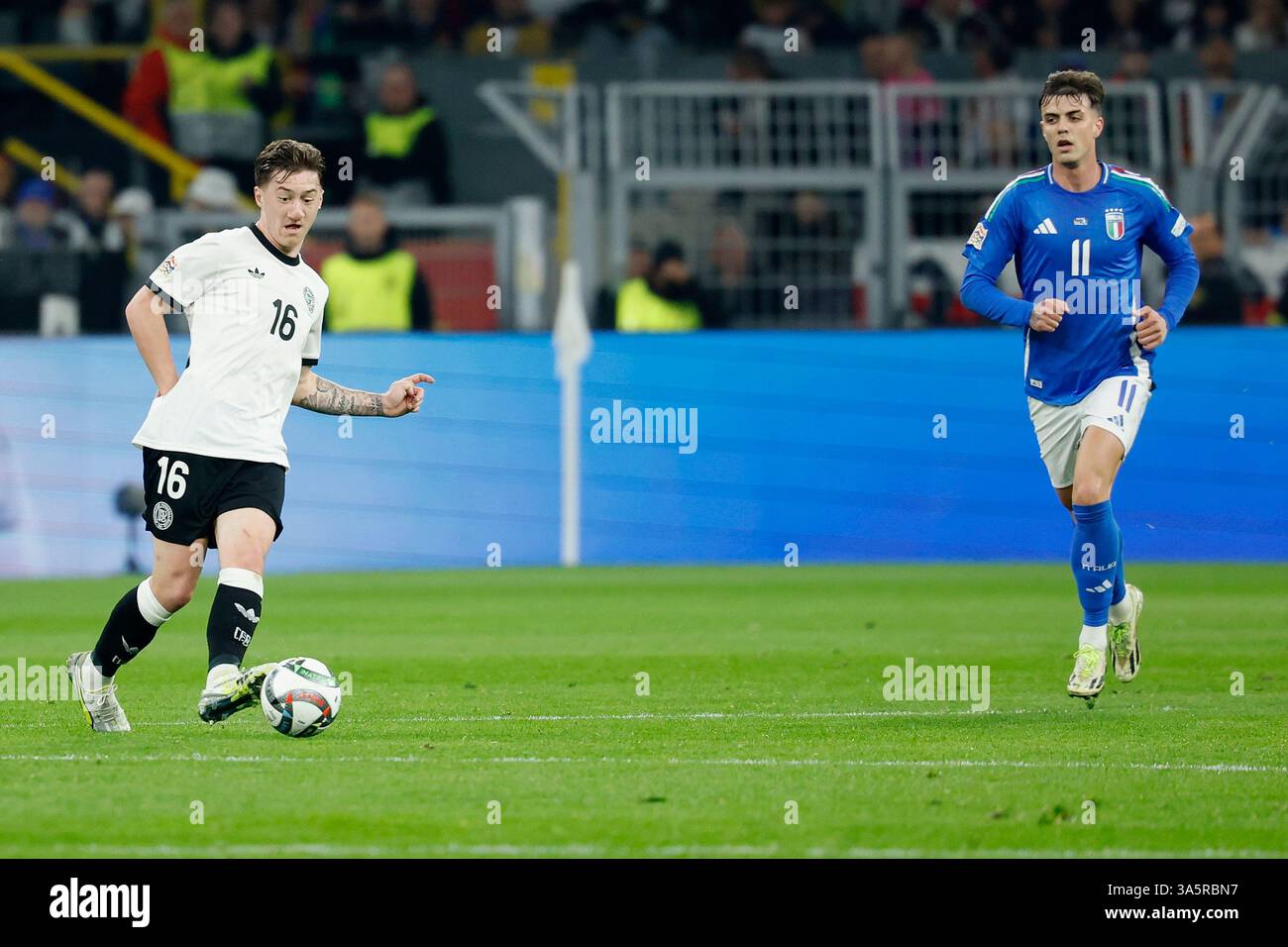 16 und daniel maldini italien hi-res stock photography and images - Alamy