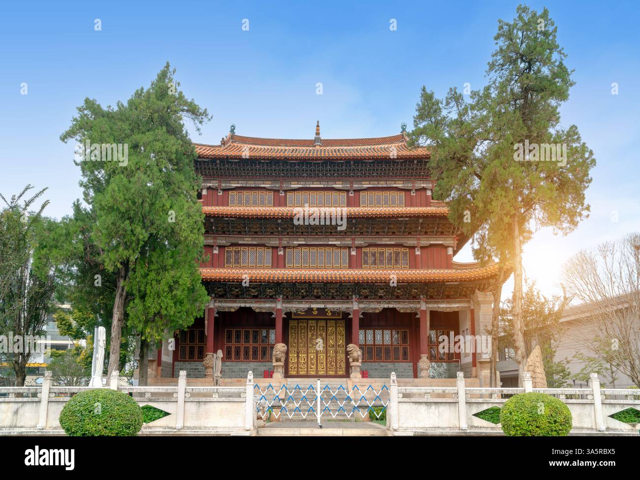 Ancient Chinese buildings on Mile Street, Yunnan, China Stock Photo - Alamy