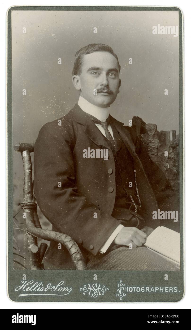 Fashionable victorian victorians people person Cut Out Stock Images ...