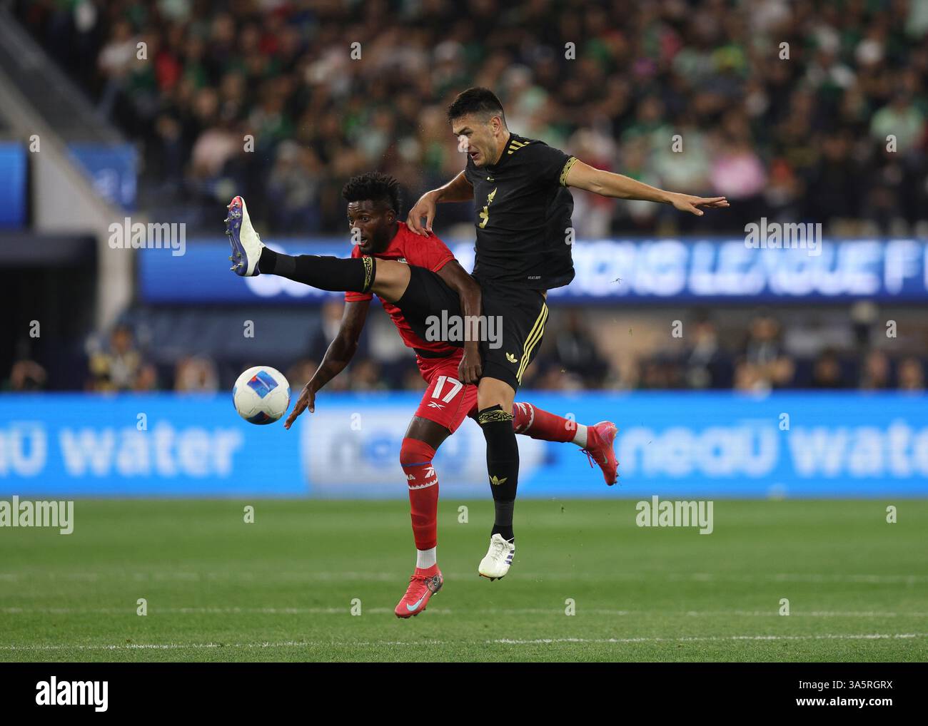 Sofi stadium aerial hi-res stock photography and images - Alamy
