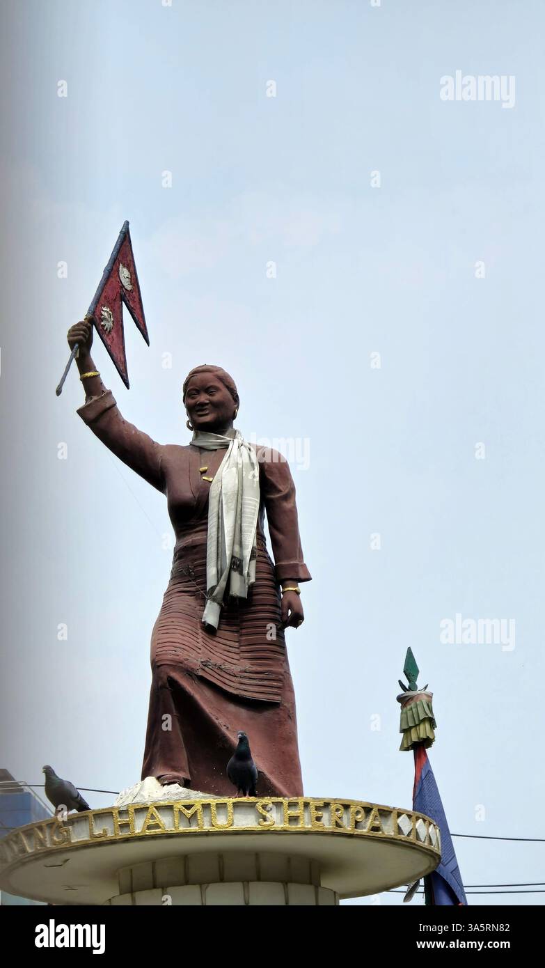 Statue of Pasang Lhamu Sherpa , the first woman to climb Mount Everest ...
