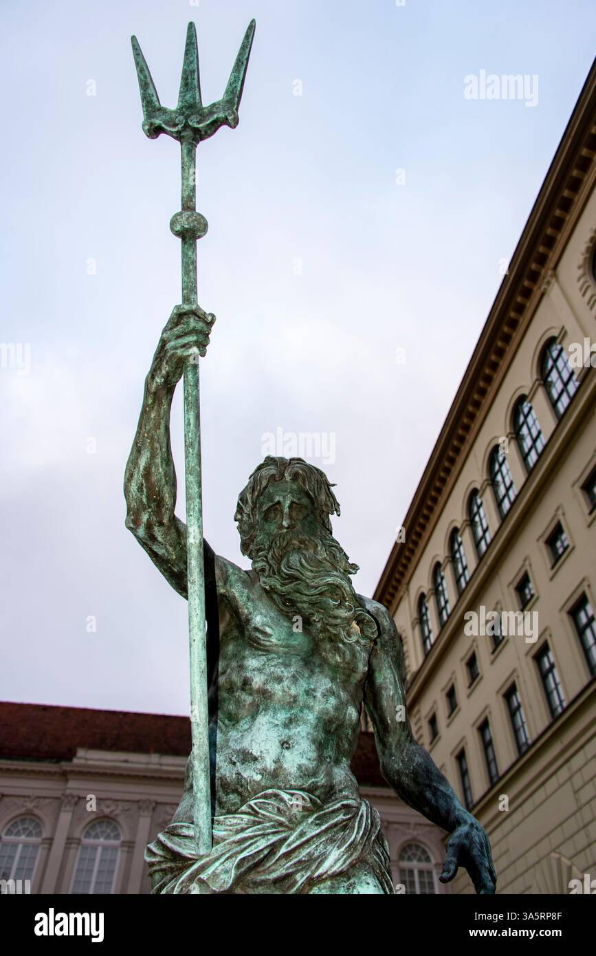 Neptune god statue museum hi-res stock photography and images - Alamy