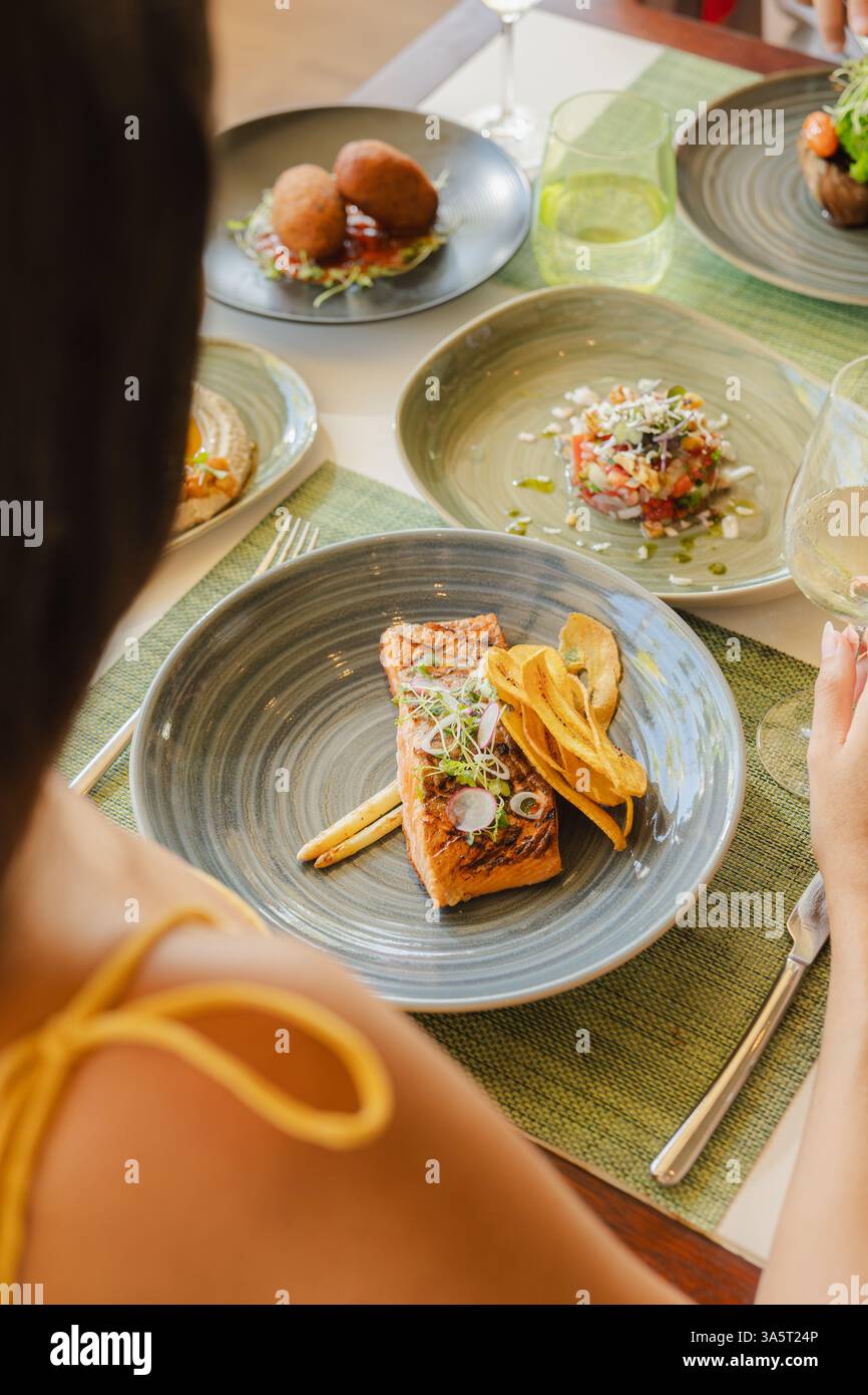 Fine dining experience grilled hi-res stock photography and images - Alamy