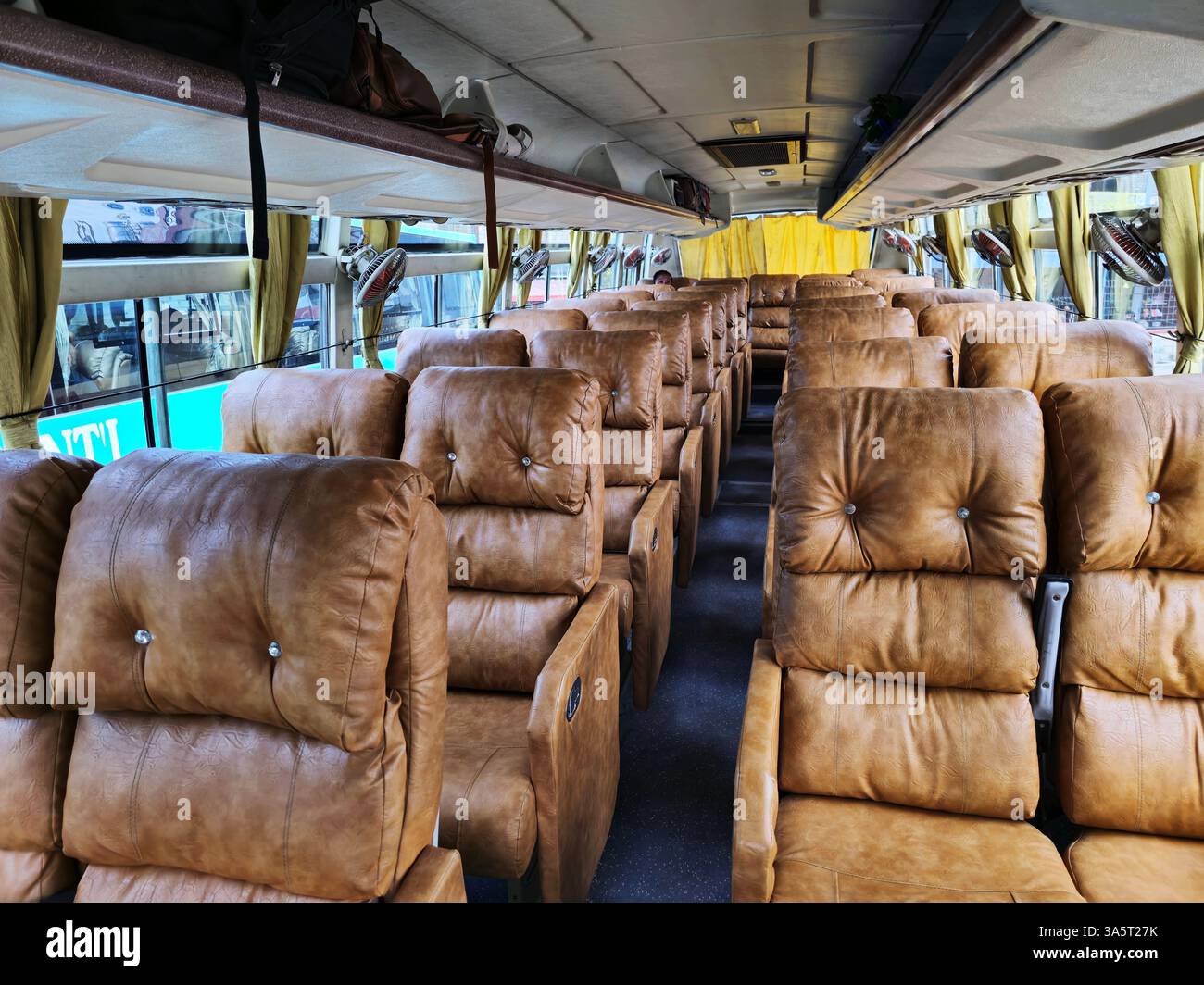 Nepali transport smartphone stock photos and images - Alamy