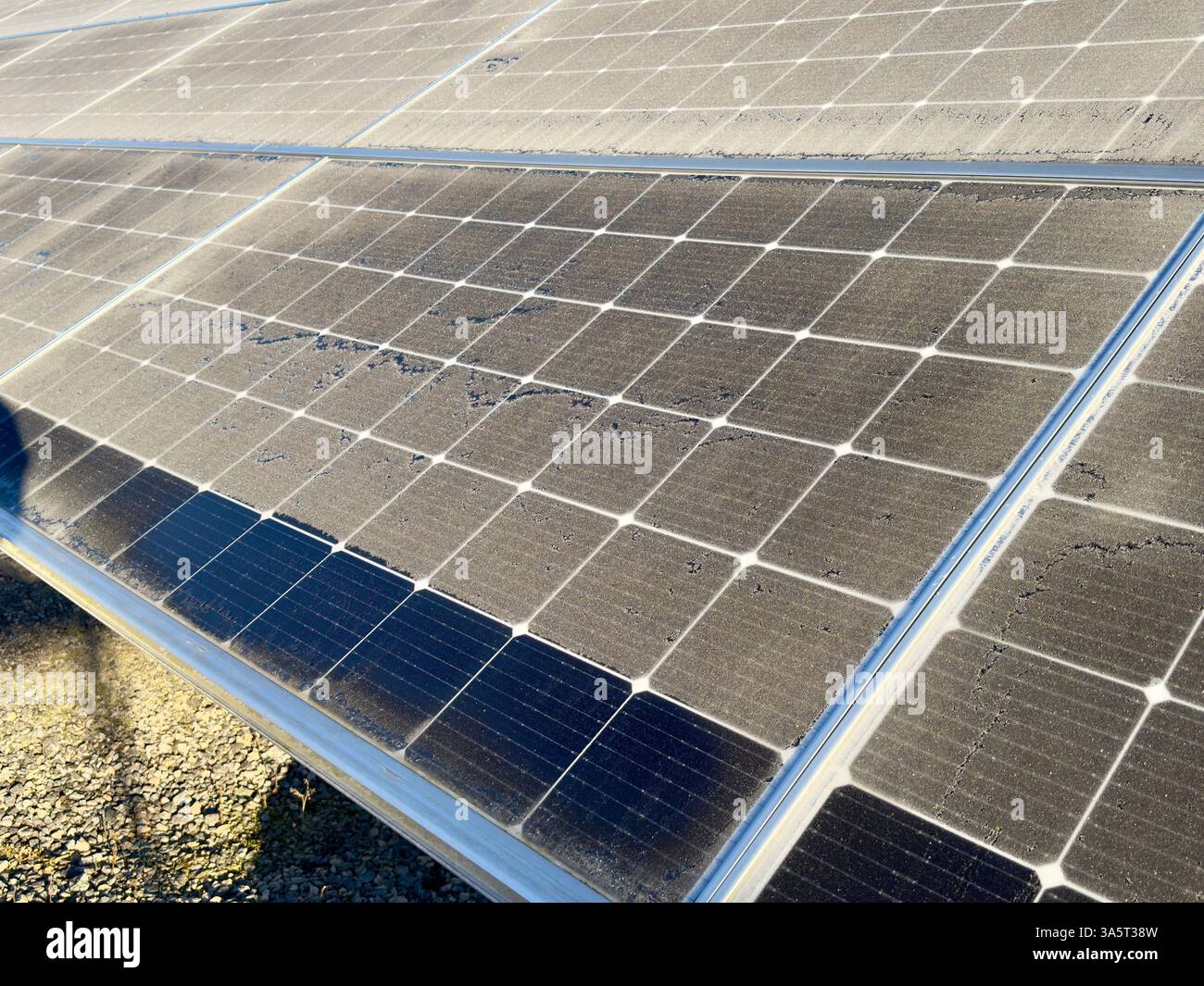 Dusty photovoltaic cells hi-res stock photography and images - Alamy