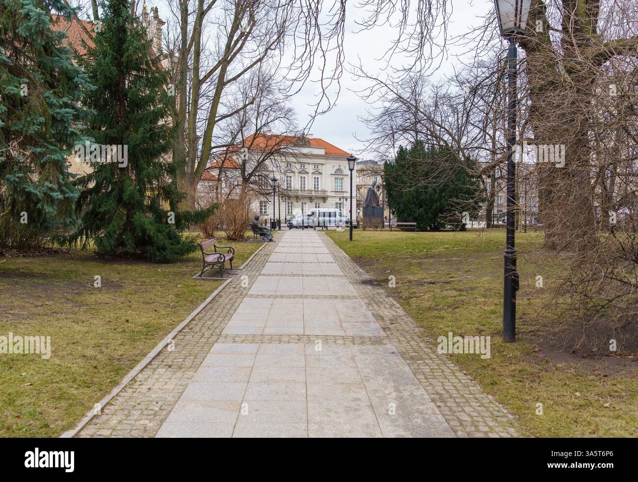 Warszawa, Krakowskie Przedmiescie - historic Royal Route. Small Square ...