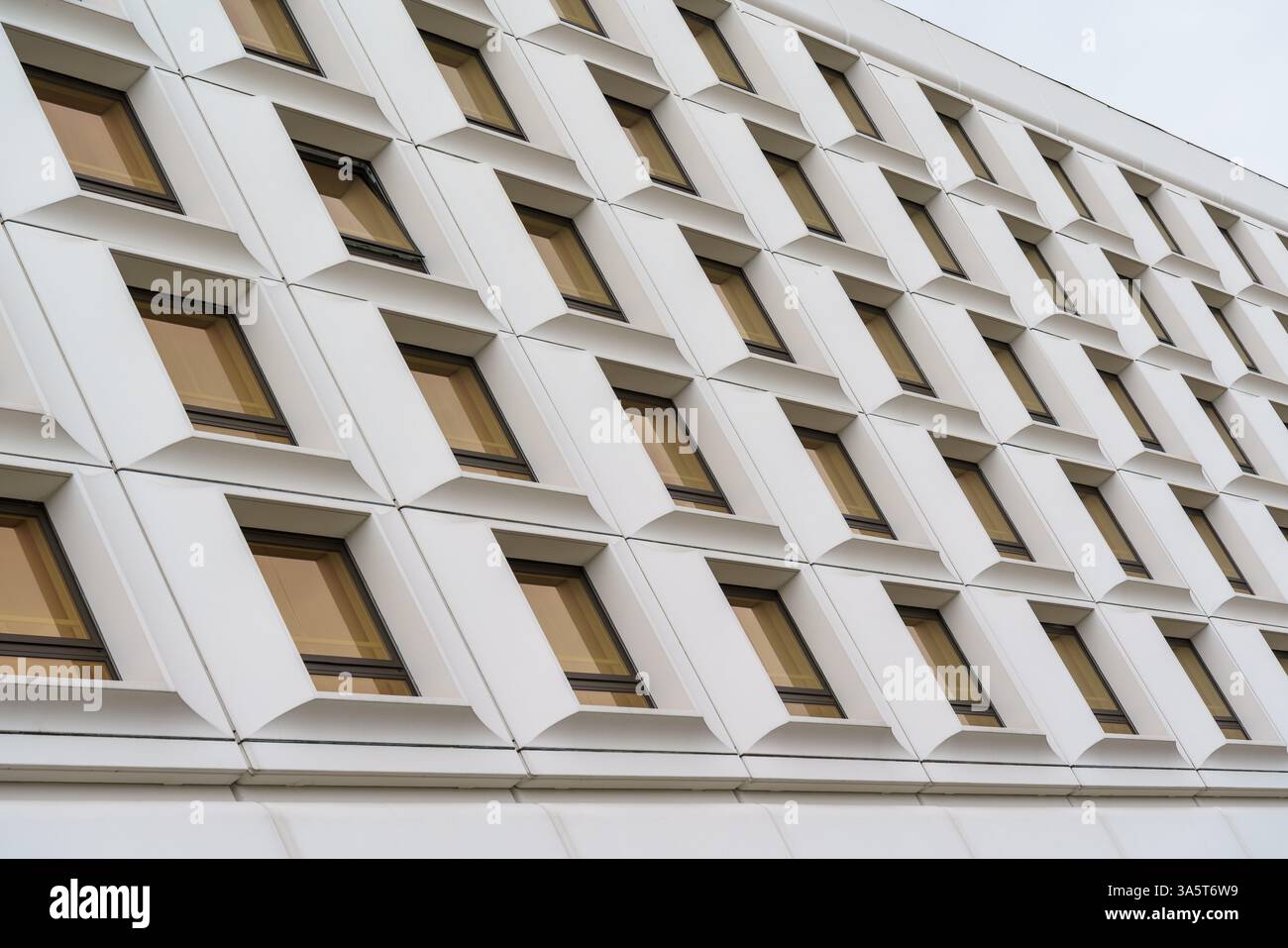 VICTORIA Hotel on Pilsudski Square (then Victory Square) in Warsaw ...