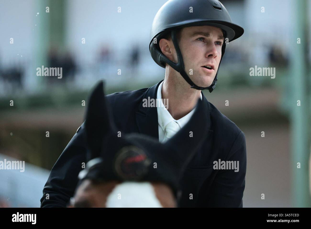 Gilles THOMAS of Belgium with Ermitage kalone during the Grand Prix Hermès at the Saut Hermès on ...