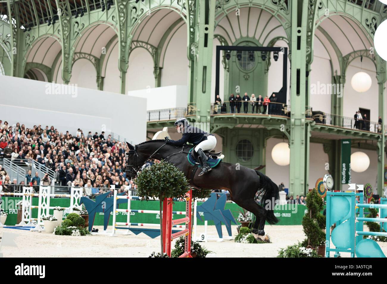 Robert WHITAKER of Great Britain with Vermento during the Grand Prix ...