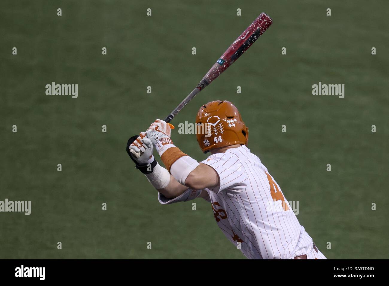 AUSTIN, TX - MARCH 22: Texas outfielder Max Belyeu (44) waits for a ...