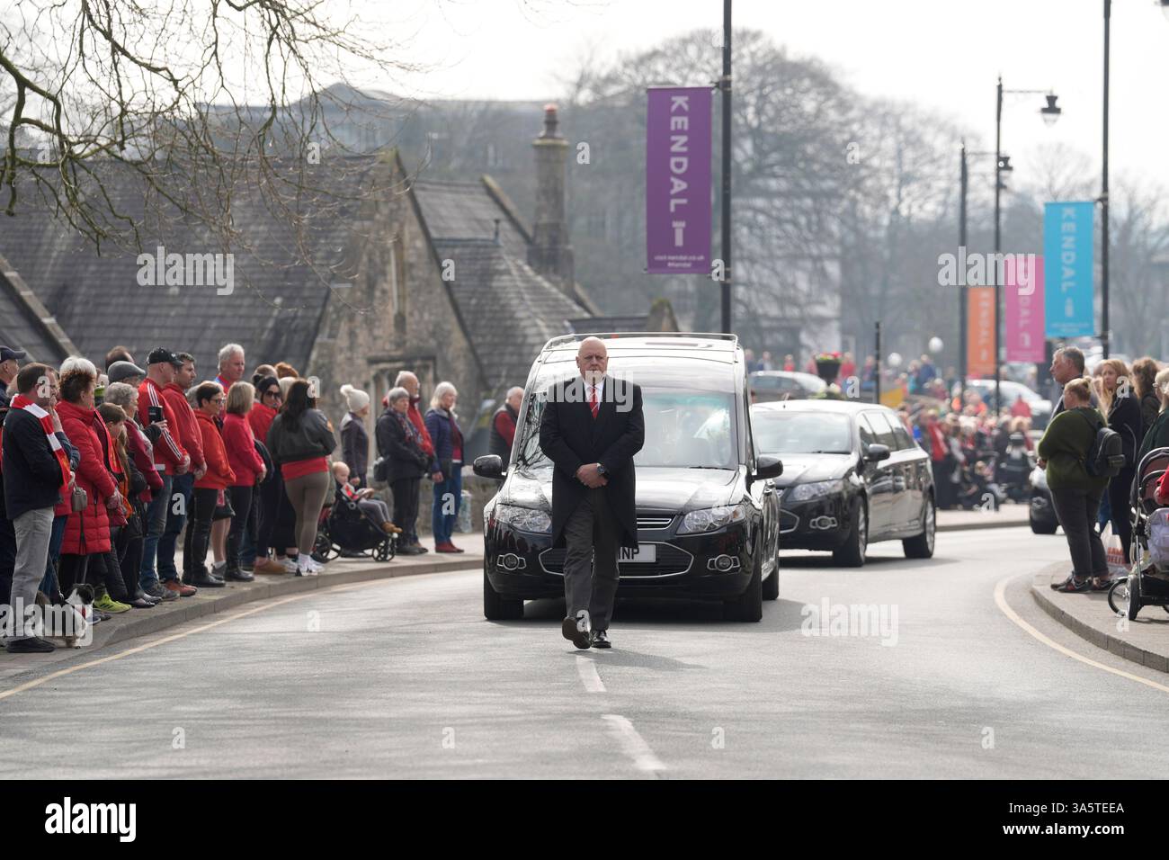 The hearse carrying the coffin of 10-year-old Poppy Atkinson makes its ...