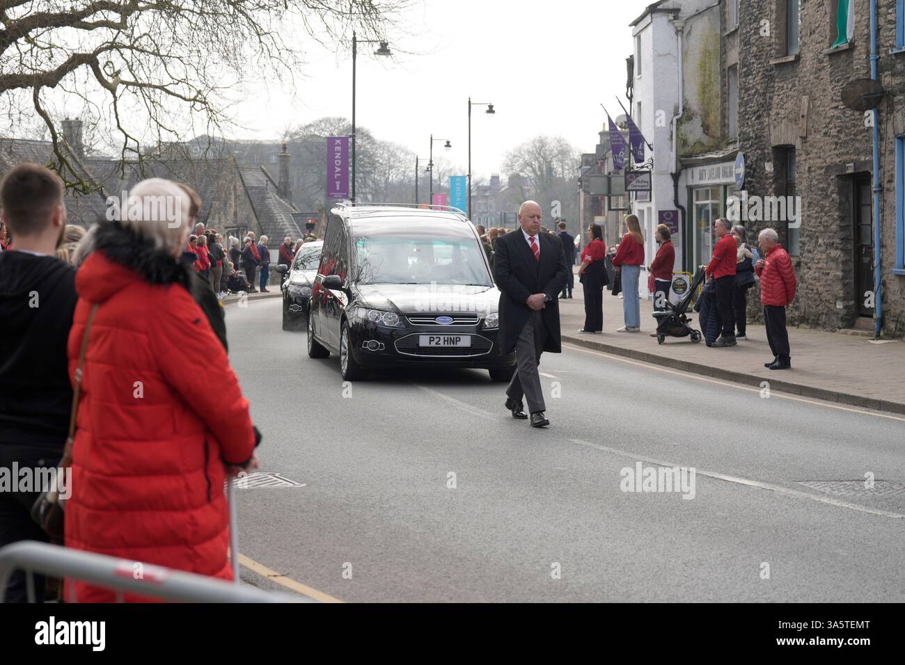 The hearse carrying the coffin of 10-year-old Poppy Atkinson makes its ...