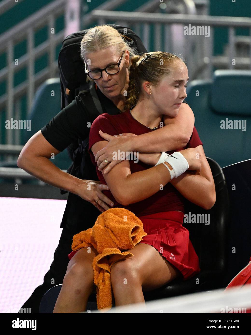 Miami Gardens FL, USA. 23rd Mar, 2025. Amanda Anisimova Vs Mirra Andreeva during The Miami Open ...