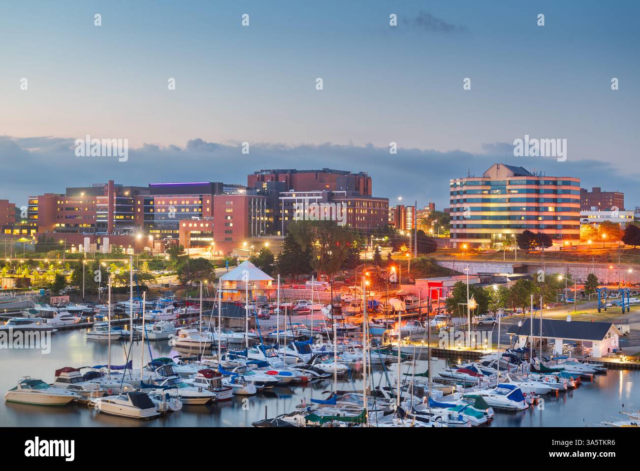 Erie bayfront hi-res stock photography and images - Alamy