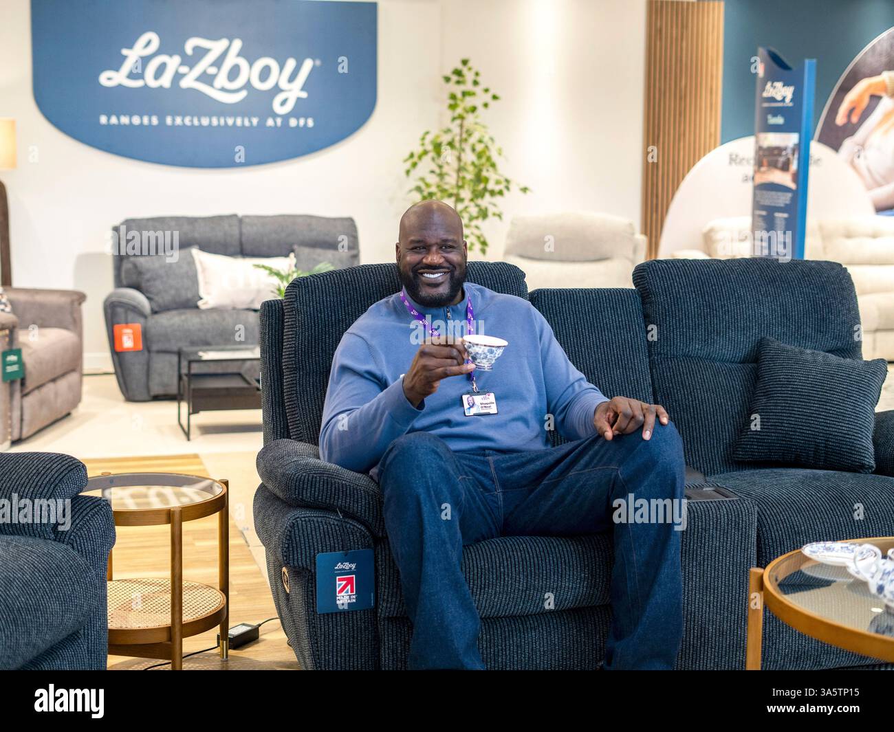 EDITORIAL USE ONLY Former NBA Basketball player Shaquille O'Neal ...
