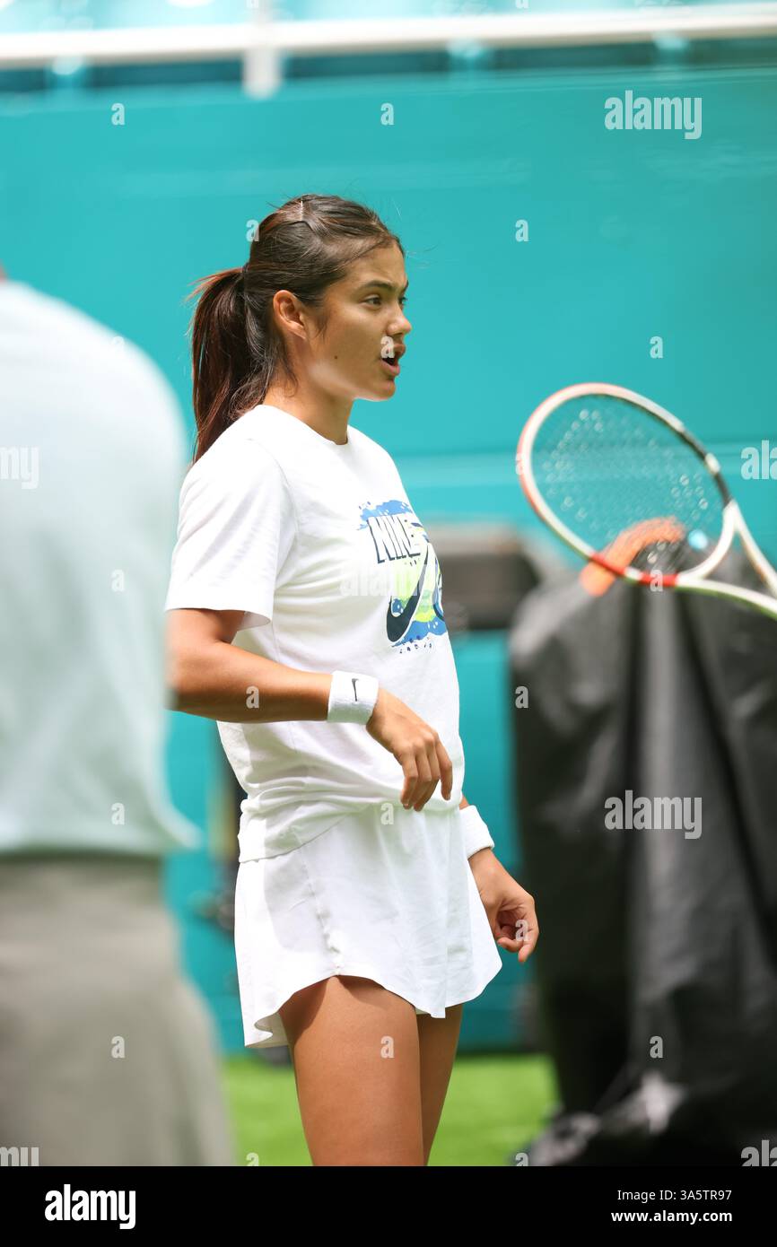 Miami Gardens, Florida, USA. 23rd Mar, 2025. Emma Raducanu during Day 6 ...