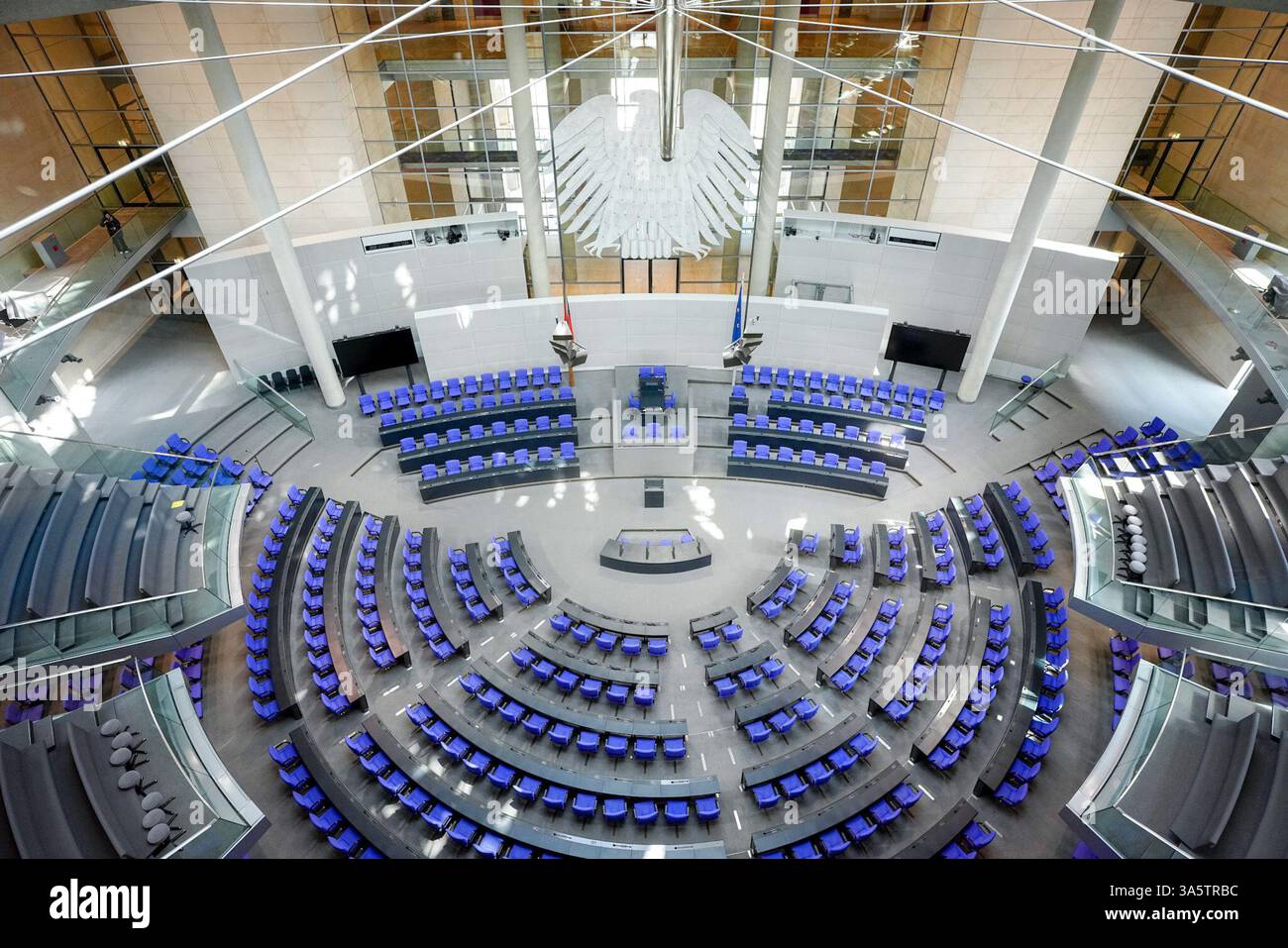24 March 2025, Berlin: View of the plenary chamber of the new Bundestag ...